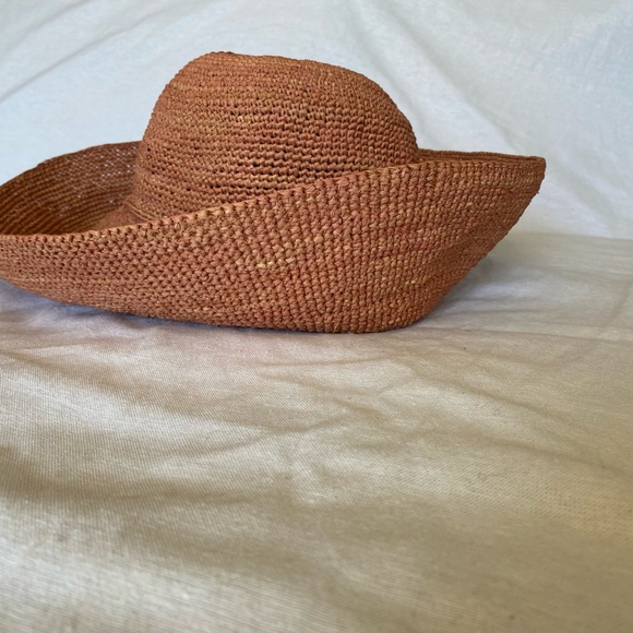 Helen Kaminski | Accessories | Helen Kaminski Provence 2 Packable Raffia Hat | Poshmark